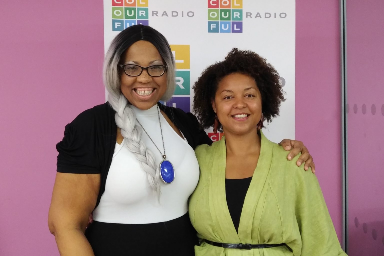 Colourful Radio – Wild in the City